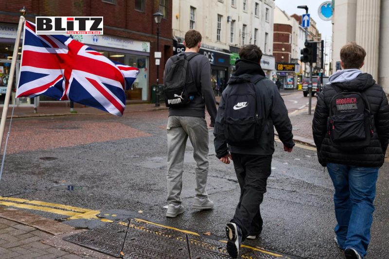 Britons are getting poorer_Why the UK is slipping behind its peers - BLiTZ